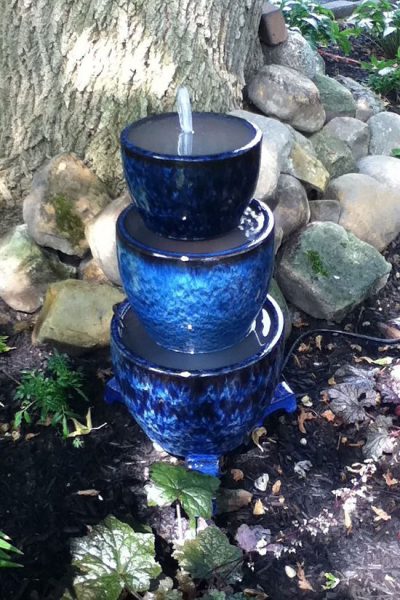 14 Beautiful DIY Container Water Fountain Ideas ⋆ Bright Stuffs