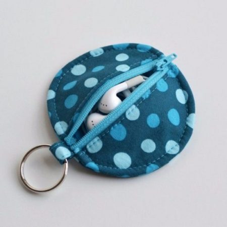 20 DIY Earbud Holder Ideas to Keep them Tangle Free ⋆ Bright Stuffs