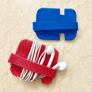20 DIY Earbud Holder Ideas to Keep them Tangle Free ⋆ Bright Stuffs