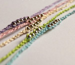 34 Pretty DIY Homemade Anklet Ideas Any Girl Can Do ⋆ Bright Stuffs