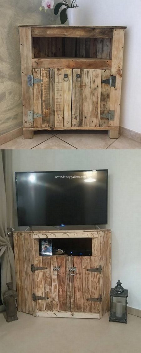 32 DIY Corner TV Stand Ideas | DIY TV Shelf
