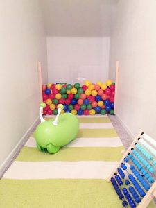 20 DIY Ball Pit Ideas | DIY Ball Pit For Every Age ⋆ Bright Stuffs