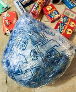 16 DIY Saran Wrap Ball Game Gift Ideas ⋆ Bright Stuffs