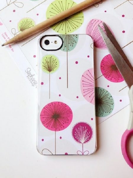 44 iPhone Case Ideas DIY For Personalized Case At Budget ⋆ Bright Stuffs