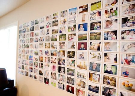 31 DIY Photo Wall Ideas To Decorate A Boring Wall ⋆ Bright Stuffs