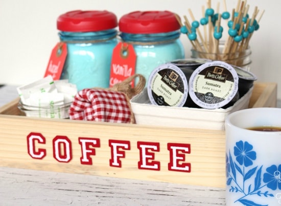 28 Thrifty DIY Mason Jar Storage Ideas ⋆ Bright Stuffs