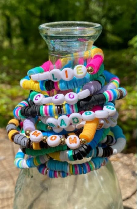 20 Cute DIY Heishi Bead Bracelet Ideas ⋆ Bright Stuffs