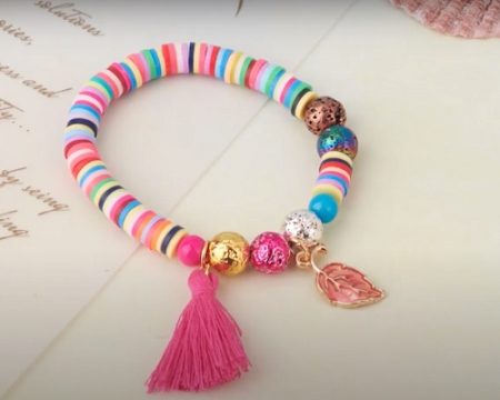 20 Cute DIY Heishi Bead Bracelet Ideas ⋆ Bright Stuffs