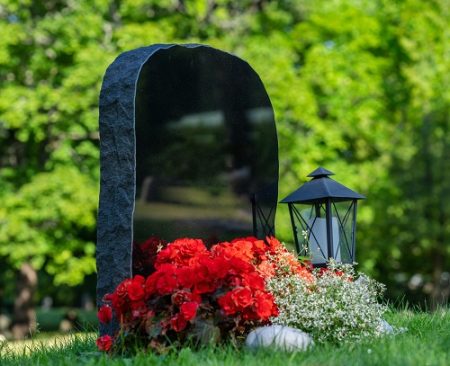 18 Grave Decoration Ideas ⋆ Bright Stuffs