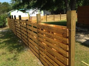16 Creative Windbreak Fence Ideas to Try ⋆ Bright Stuffs