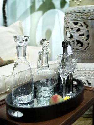 14 Amazing Glassware Display Ideas ⋆ Bright Stuffs