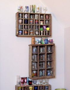 14 Amazing Glassware Display Ideas ⋆ Bright Stuffs