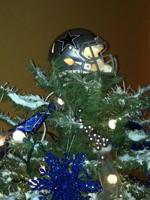9 Best Football Helmet Display Ideas ⋆ Bright Stuffs