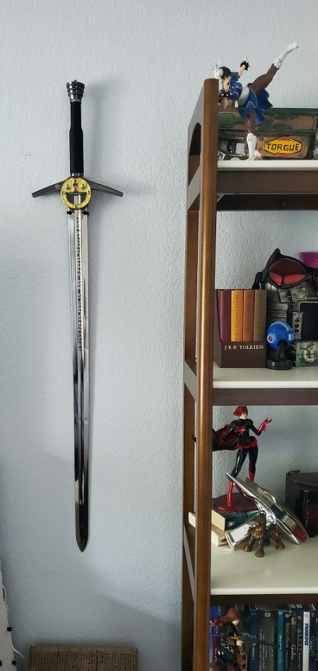 8 Sword Display Ideas | Sword Storage Ideas ⋆ Bright Stuffs