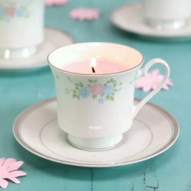 13 Awesome Candle Decoration Ideas for Tables ⋆ Bright Stuffs