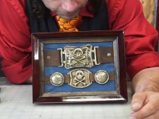 7 Creative Belt Buckle Display Ideas ⋆ Bright Stuffs