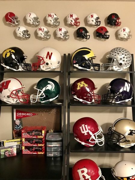 7 Amazing Mini Helmet Display Ideas ⋆ Bright Stuffs