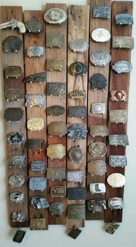 7 Creative Belt Buckle Display Ideas ⋆ Bright Stuffs