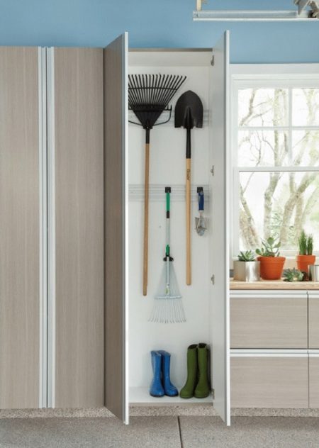 12 Best Shovel Storage Ideas | Shovel Organizer Ideas ⋆ Bright Stuffs