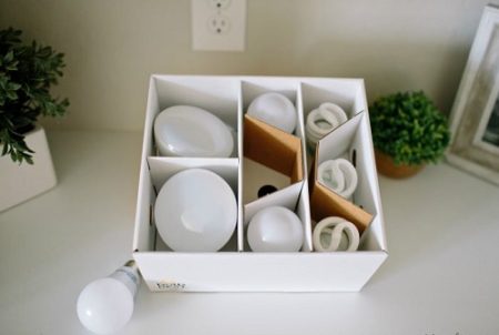 7 Clever Light Bulb Storage Ideas ⋆ Bright Stuffs
