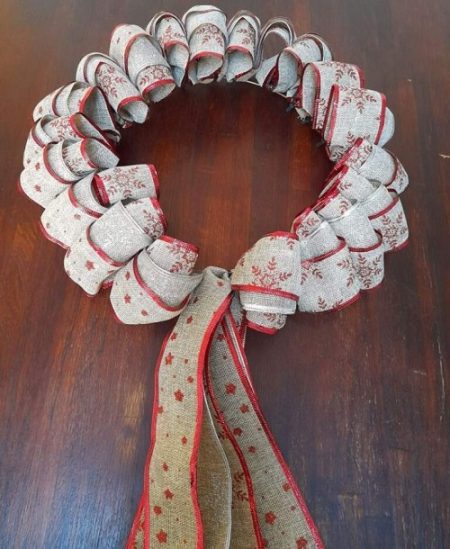 10 Awesome DIY Ribbon Wreath Ideas ⋆ Bright Stuffs