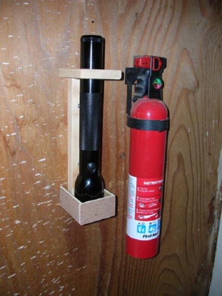 10 Clever Flashlight Storage Ideas ⋆ Bright Stuffs