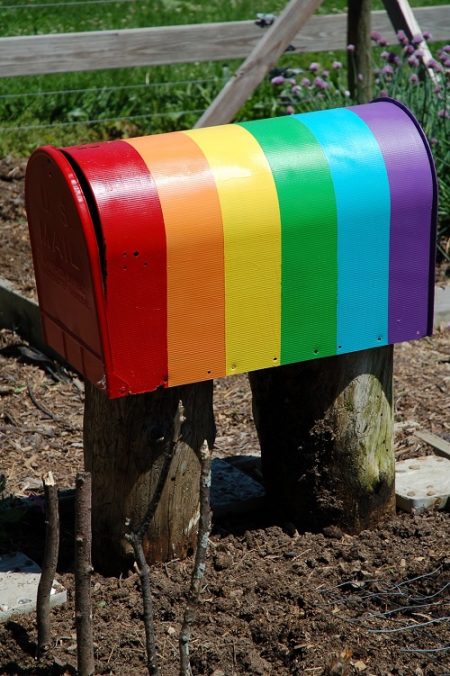 13 Amazing Mailbox Painting Ideas ⋆ Bright Stuffs