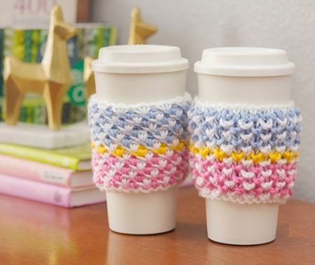 15 Knitted Mug Cozy Free Patterns ⋆ Bright Stuffs