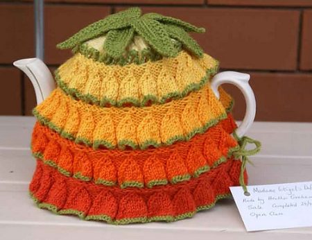 14 Teapot Cover Free Knitting Patterns ⋆ Bright Stuffs