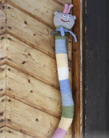 9 Knitted Caterpillar Free Patterns ⋆ Bright Stuffs