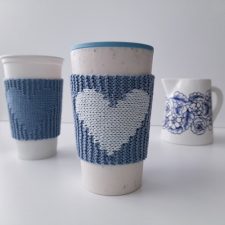 15 Knitted Mug Cozy Free Patterns ⋆ Bright Stuffs