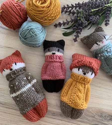 15 Knitted Pocket Buddies Free Patterns ⋆ Bright Stuffs