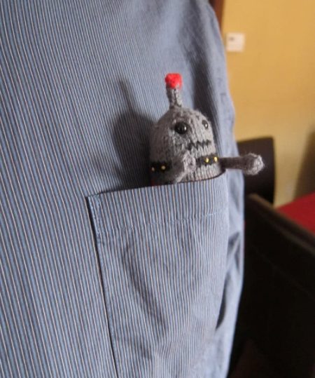 15 Knitted Pocket Buddies Free Patterns ⋆ Bright Stuffs