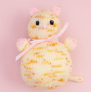 12 Knitted Cat Free Patterns ⋆ Bright Stuffs