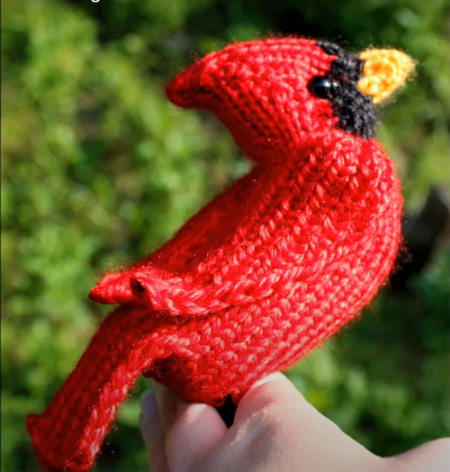 7 Knitted Cardinals Free Patterns ⋆ Bright Stuffs