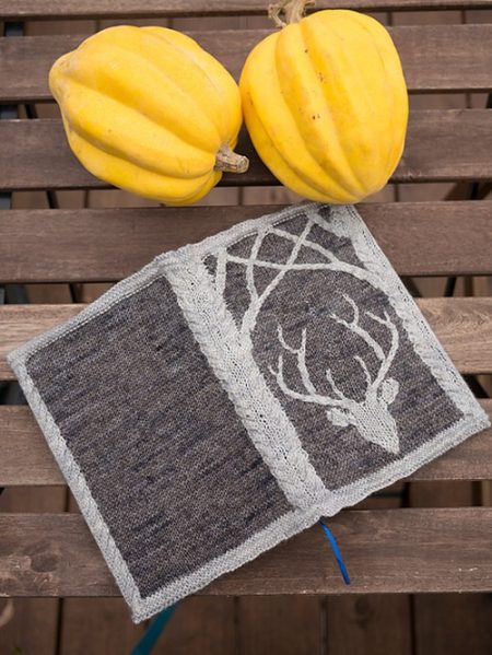 10 Knitted Book Cover Free Patterns ⋆ Bright Stuffs