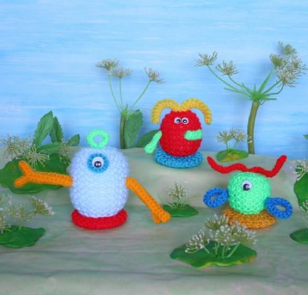 17 Knitted Miniature Dolls Free Patterns and Ideas ⋆ Bright Stuffs