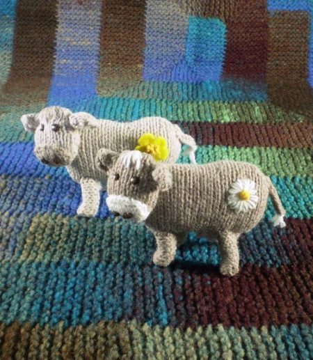 17 Knitted Farm Animal Free Patterns ⋆ Bright Stuffs