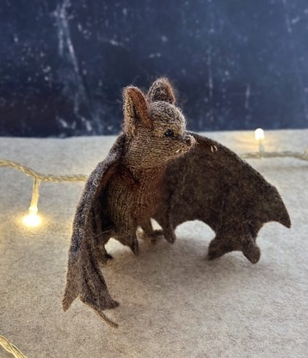 12 Knitted Bat Free Patterns ⋆ Bright Stuffs