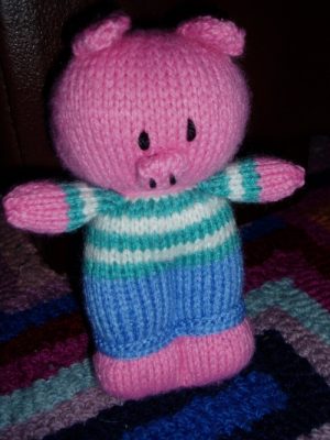 13 Knitted Piglet Free Patterns ⋆ Bright Stuffs
