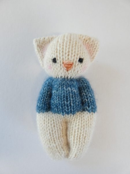 9 Knitted Pocket Cat Toys Free Patterns ⋆ Bright Stuffs