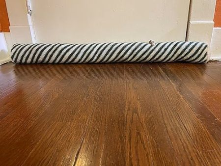 14 Unique Knitted Draft Stoppers ⋆ Bright Stuffs