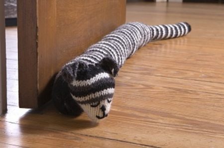 14 Unique Knitted Draft Stoppers ⋆ Bright Stuffs