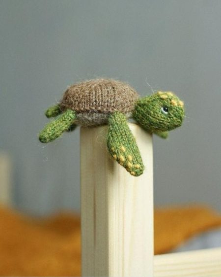 18 Knitted Mini Animals Free Patterns ⋆ Bright Stuffs