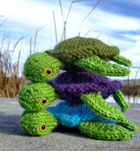 18 Knitted Mini Animals Free Patterns ⋆ Bright Stuffs