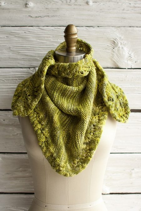 18 Knitted Kerchief Free Patterns ⋆ Bright Stuffs