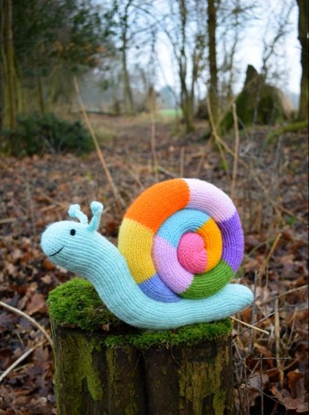 9 Knitted Snails Free Patterns ⋆ Bright Stuffs