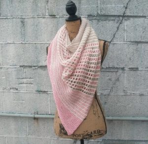 18 Knitted Kerchief Free Patterns ⋆ Bright Stuffs