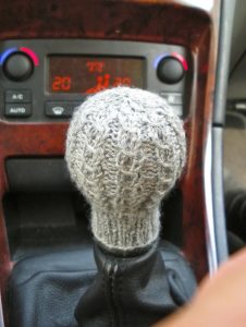 10 Knitted Car Accessories Free Patterns ⋆ Bright Stuffs