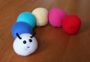 12 Knitted Insects Free Patterns ⋆ Bright Stuffs